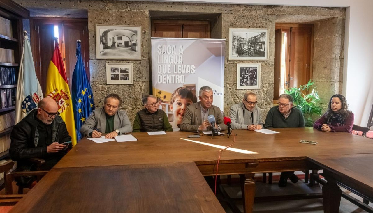 La obra 'A arte de non morrer' gana el Premio Ramón Piñeiro de Ensayo 2025