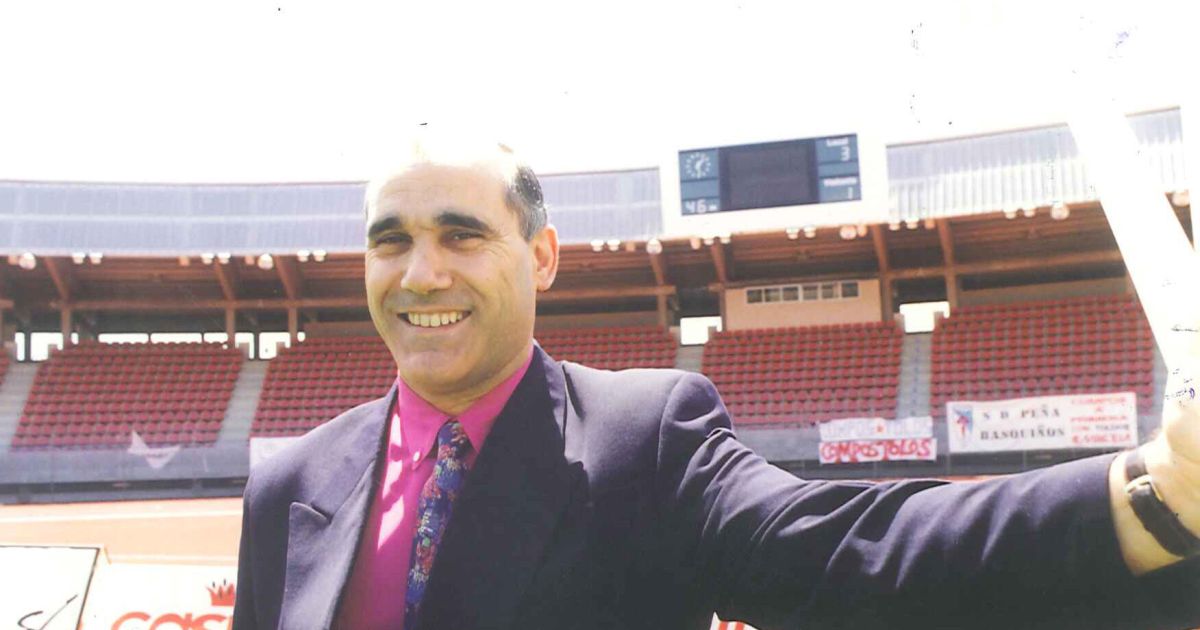 Fallece José María Caneda, histórico presidente de la SD Compostela